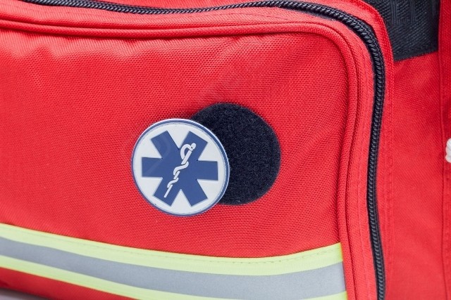 ELITE BAGS EMERGENCY BAG CRITICAL’S - RED Emergencies bags and back...